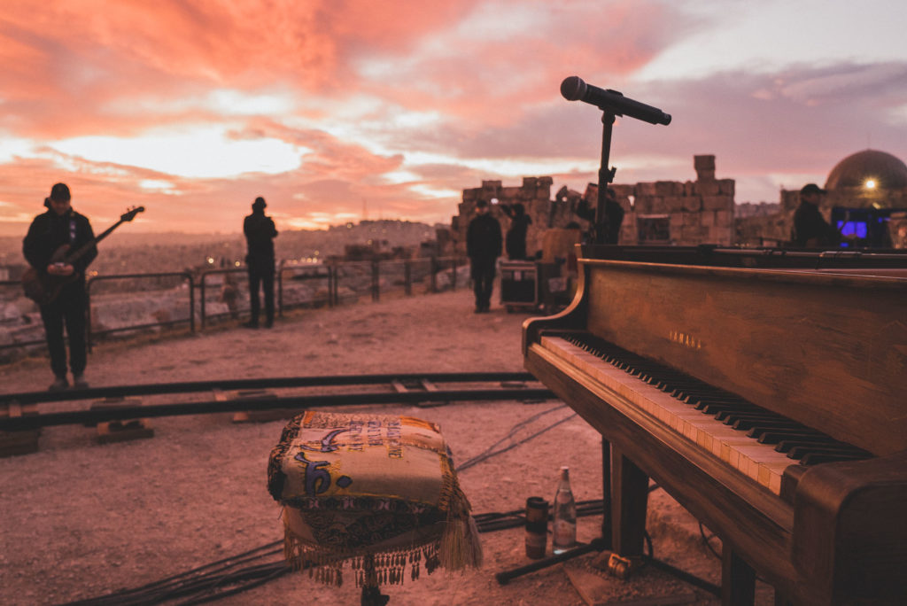 Sunrise / Sunset final rehearsals in Amman - Coldplay Timeline